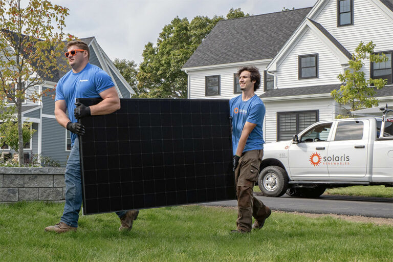 How Solar Powered Batteries Can Help You Prepare for Power Outages